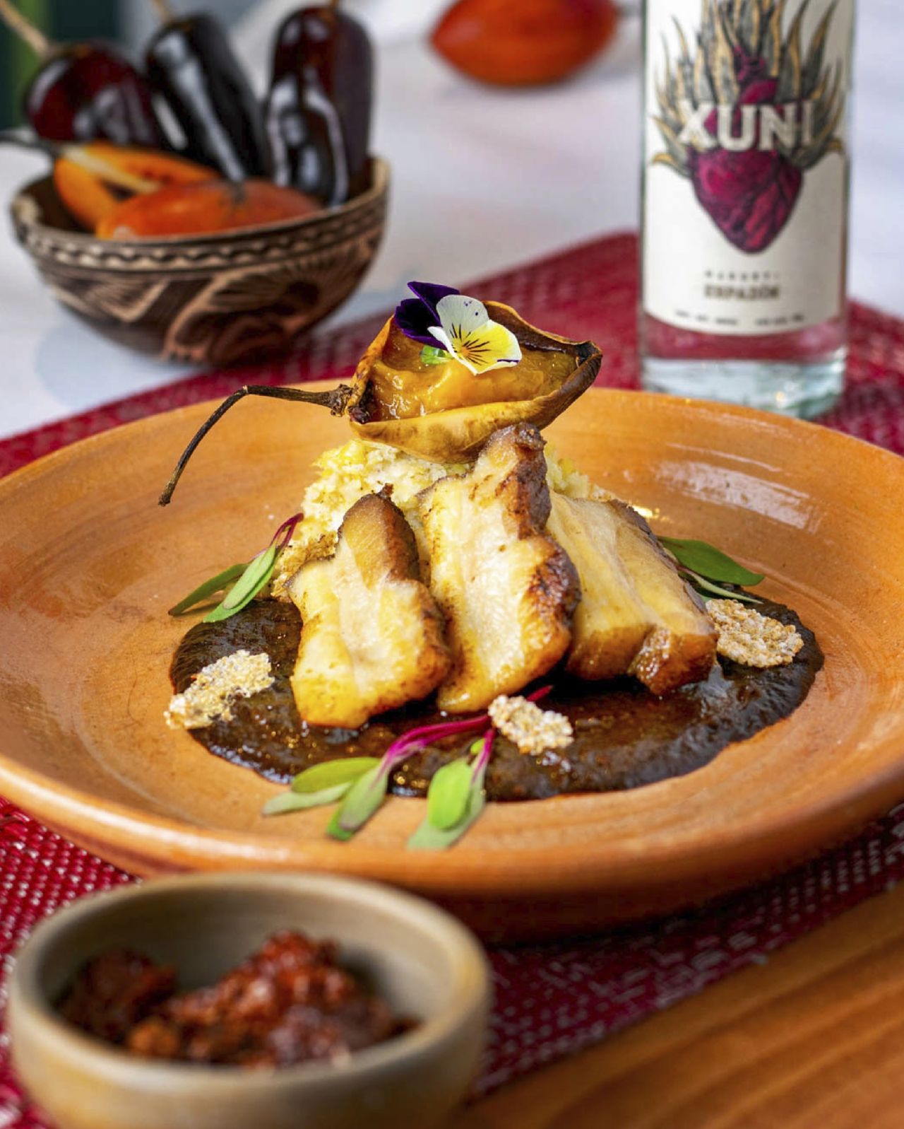 Los 5 lugares del momento para ir por un buen mezcal en la CDMX