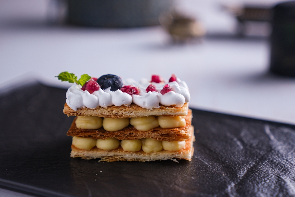¿Amas el milhojas de Rosetta? Nuestra chef te dice cómo hacerlo en casa