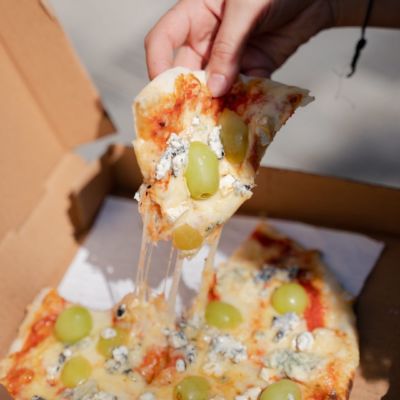 9 pizzerías con servicio a domicilio o takeaway para tener la mejor ...