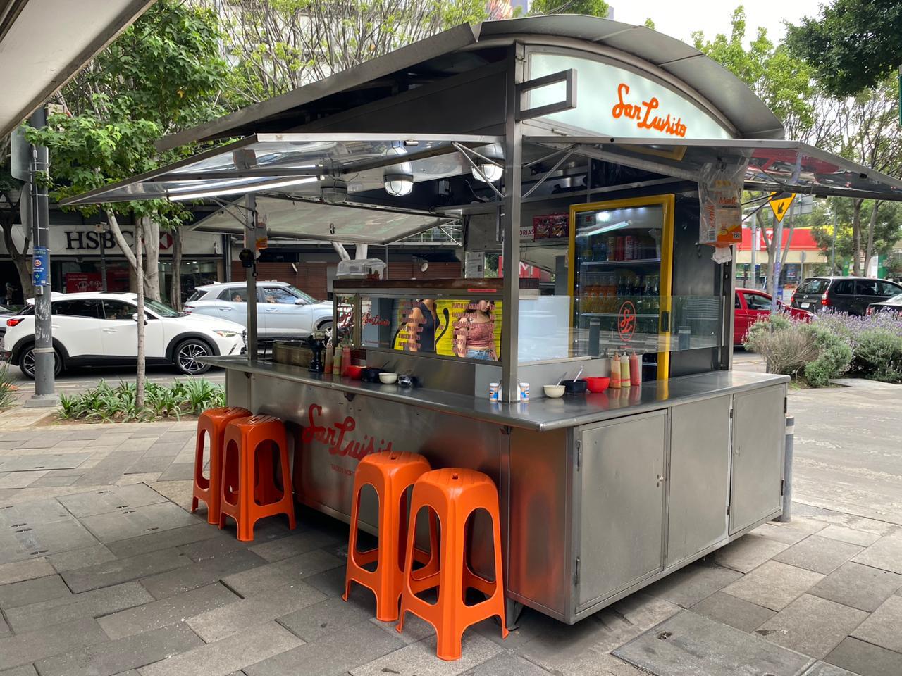 El puesto callejero de tacos más famoso de Monterrey llegó a la CDMX, y ...