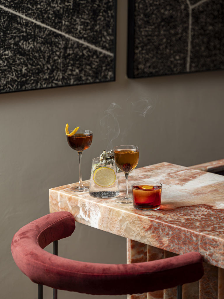 Shhh: hay un nuevo (y ultra secreto) listening bar para hablar quedito ...
