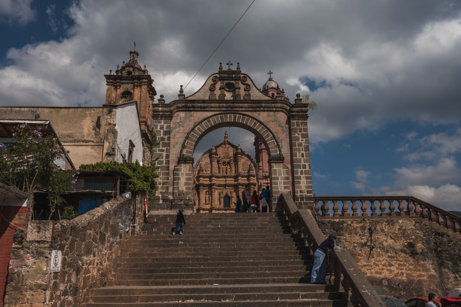 Este es el Pueblo Mágico de Michoacán donde encontrarás esferas de ...